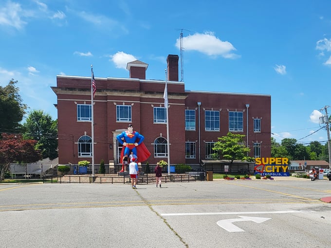 World's Largest Superman Statue 8