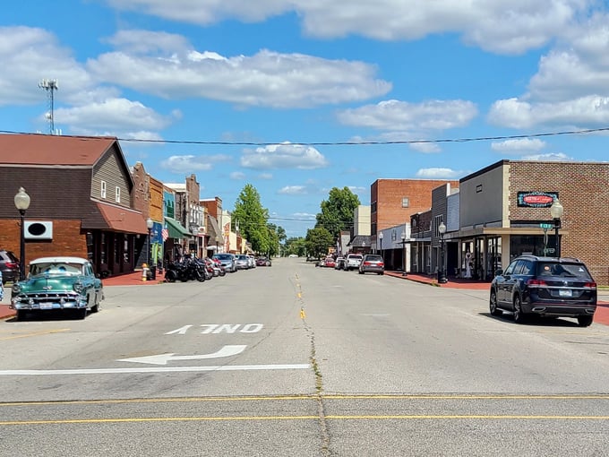 World's Largest Superman Statue 9