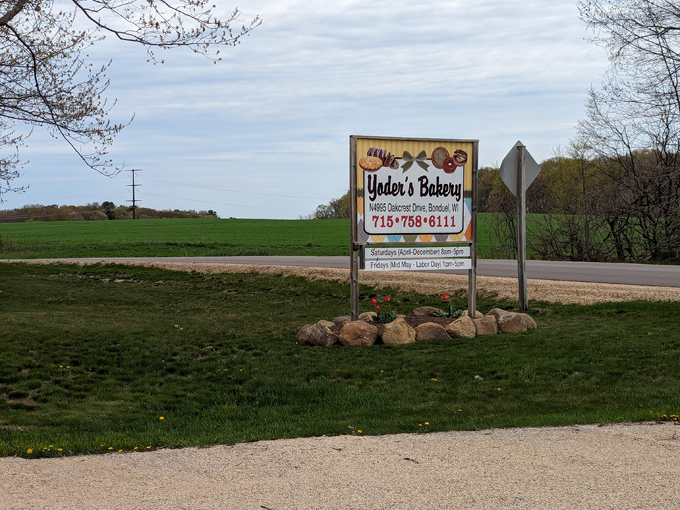 Yoder&rsquo;s Bakery 9