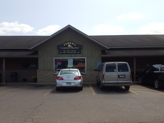 Yoder's Country Market (Centreville)