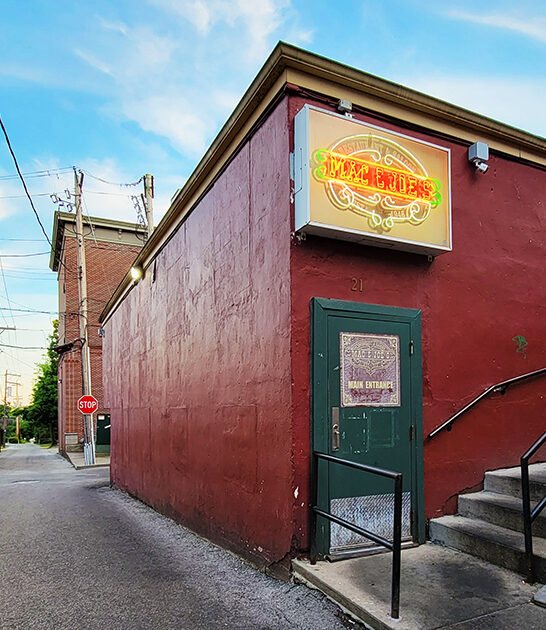 best burgers restaurant ohio ftr