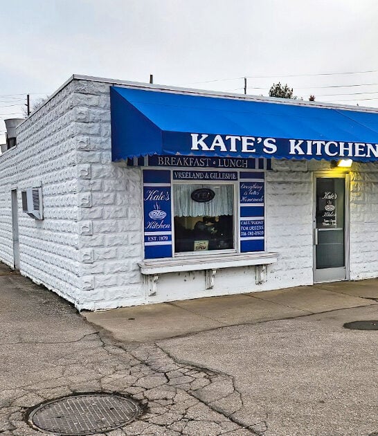 biscuits gravy michigan restaurant ftr