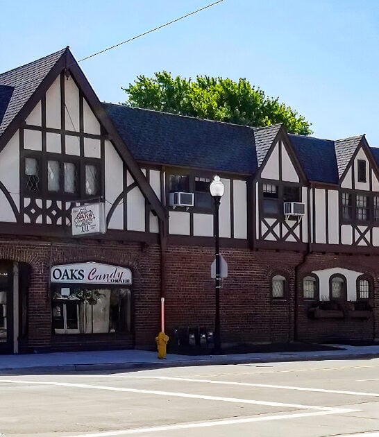 charming candy store wisconsin ftr