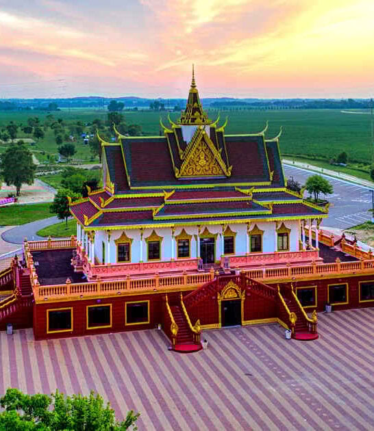 gorgeous buddhist temple minnesota ftr