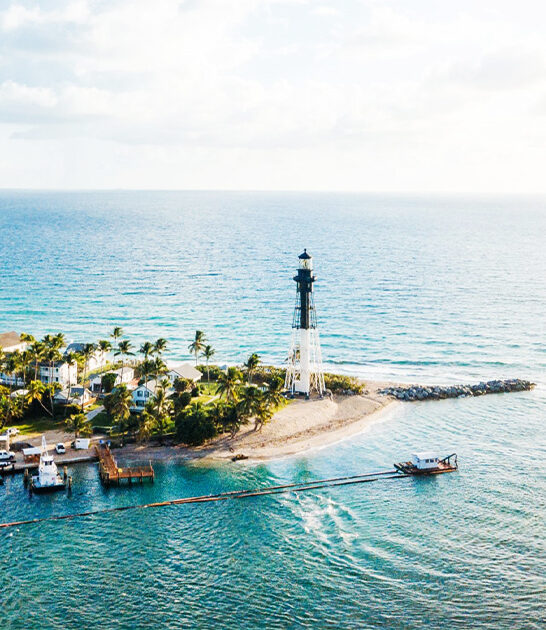 gorgeous skeletal lighthouse florida ftr