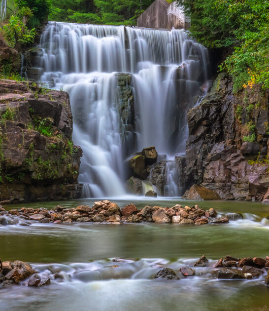 hidden gorgeous waterfall wisconsin ftr