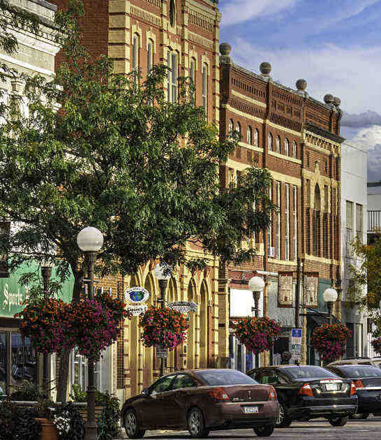 inviting picturesque town minnesota ftr