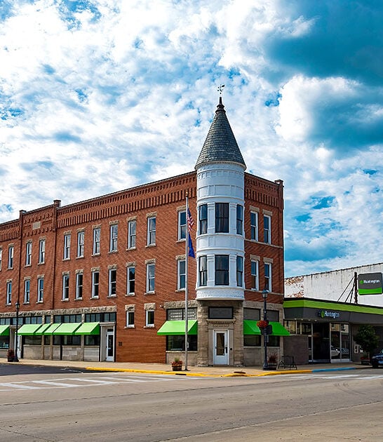 irresistibly charming town wisconsin ftr