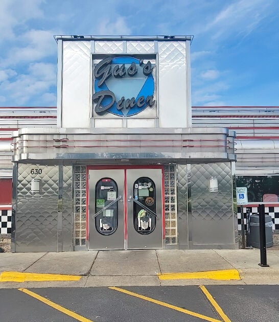kitschy diner in wisconsin ftr
