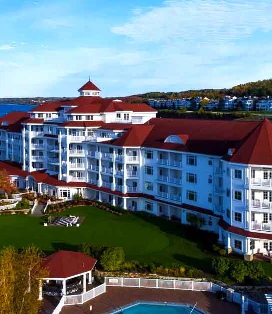 lakeside resort views michigan ftr