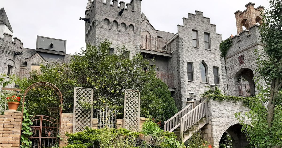 This Magical Castle In Illinois Is What Dreams Are Made Of - And You ...