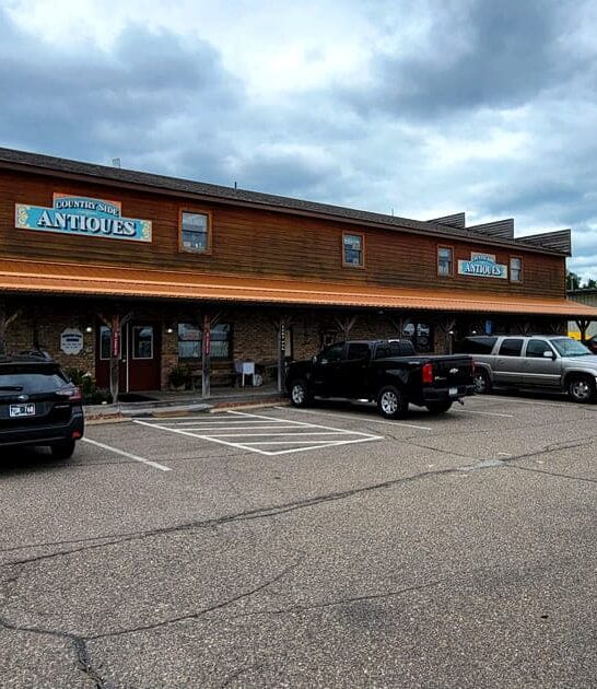 massive antique wonderland minnesota ftr