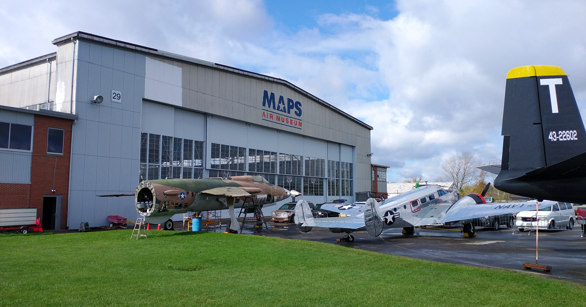 This Massive Aviation Museum In Ohio Will Make You Feel Like You’re In ...