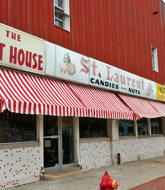nostalgic candy stores michigan ftr