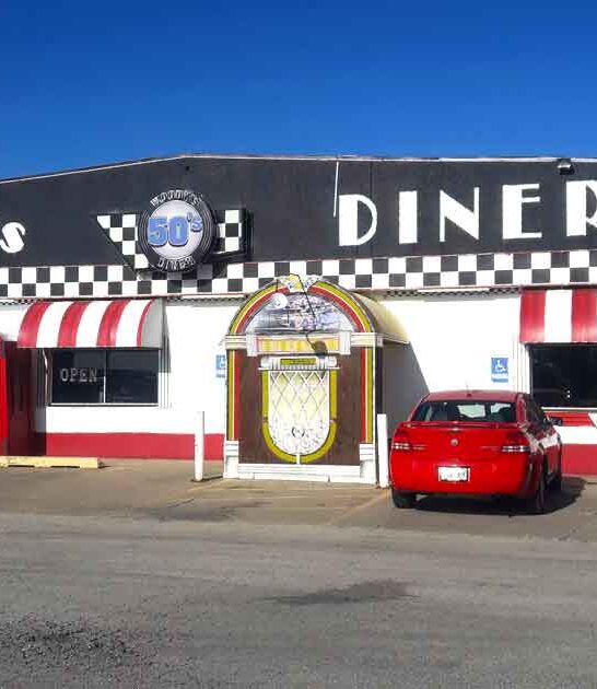 nostalgic fifties diner illinois ftr