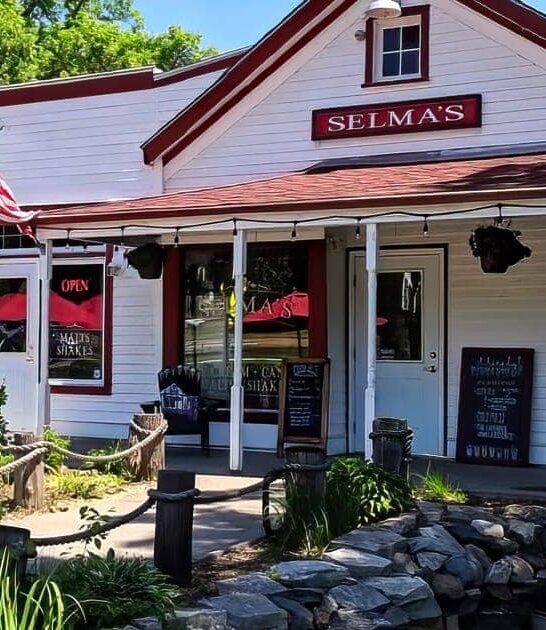 nostalgic ice cream minnesota ftr