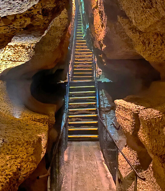 otherworldly mesmerizing cave minnesota ftr