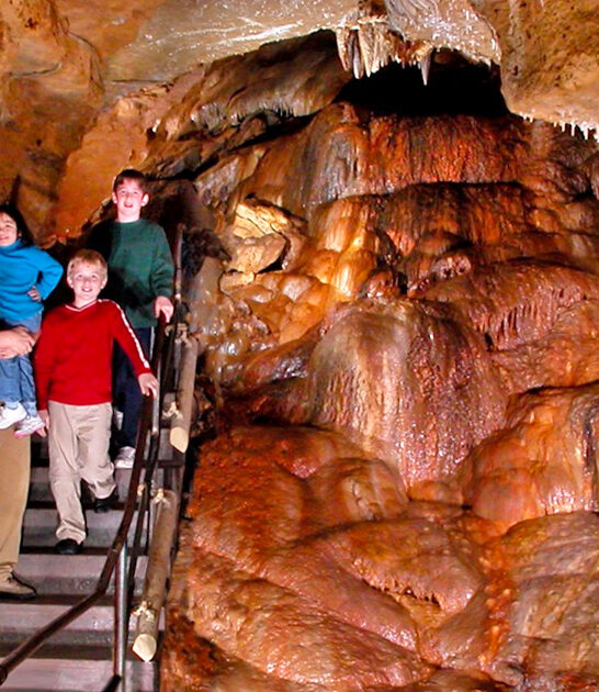 otherworldly underground cave wisconsin ftr