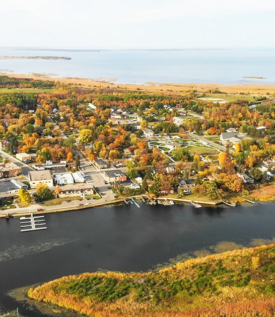 picturesque lake town minnesota ftr