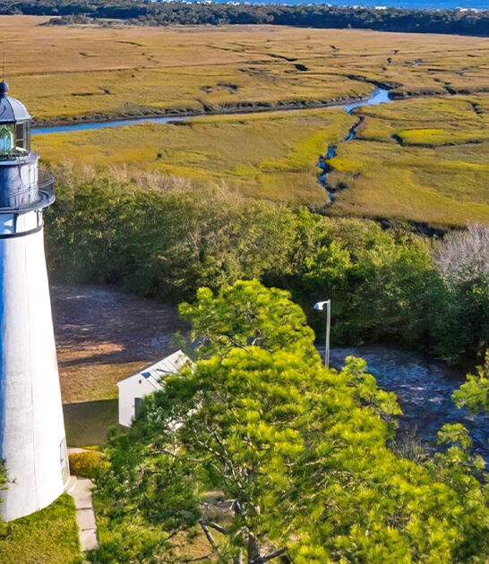 picturesque tall lighthouse florida ftr