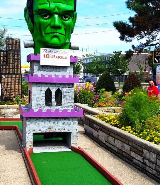 quirkiest golf course illinois ftr