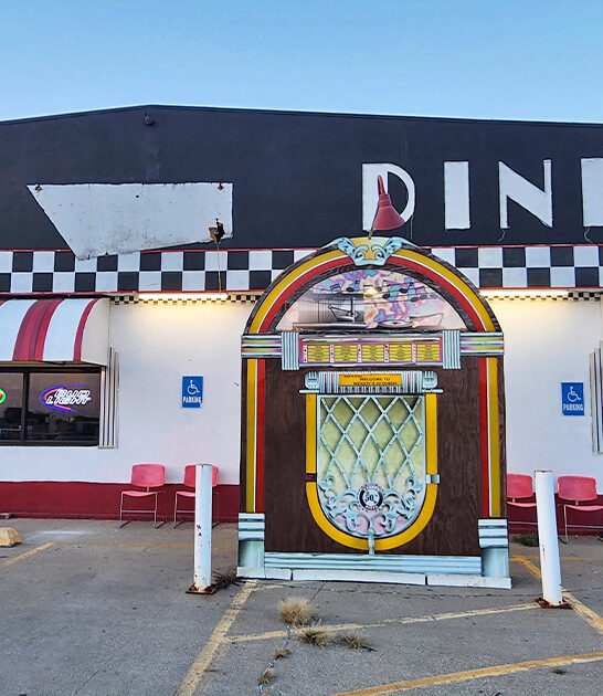 quirky retro diner illinois ftr