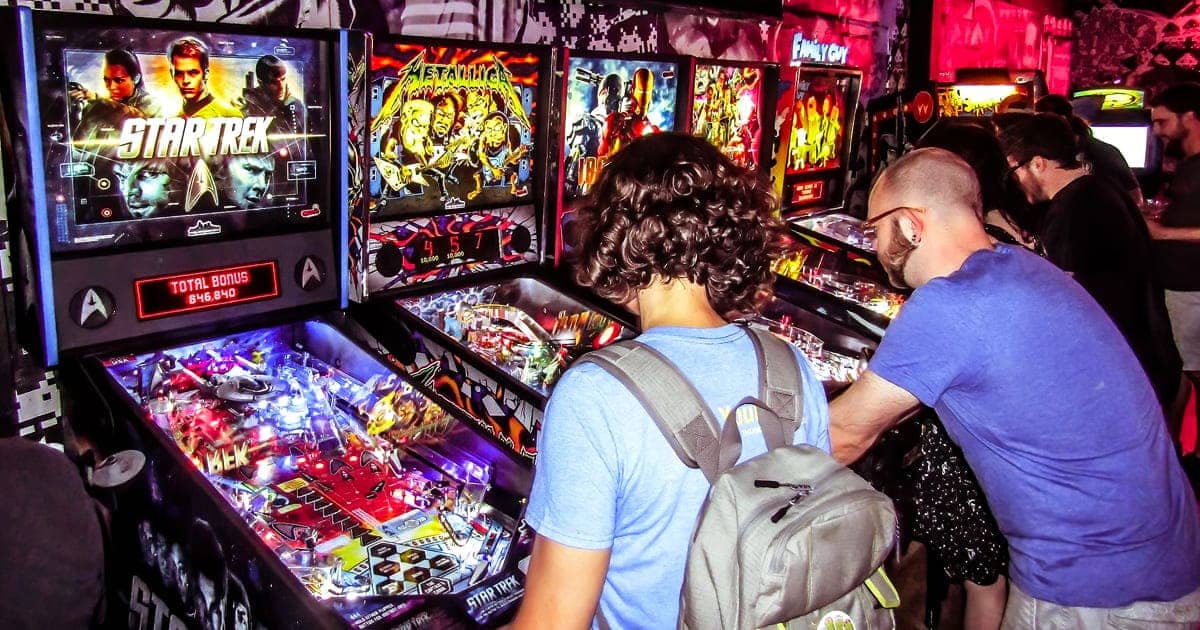 This Retro Arcade Bar In Minnesota With Over 60 Games Will Take You ...