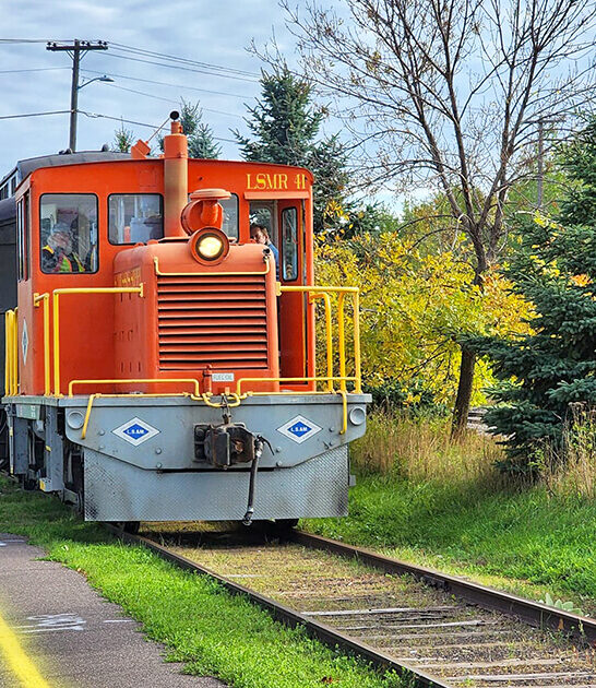 scenic train ride minnesota ftr