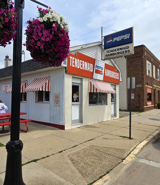 small burger joint minnesota ftr