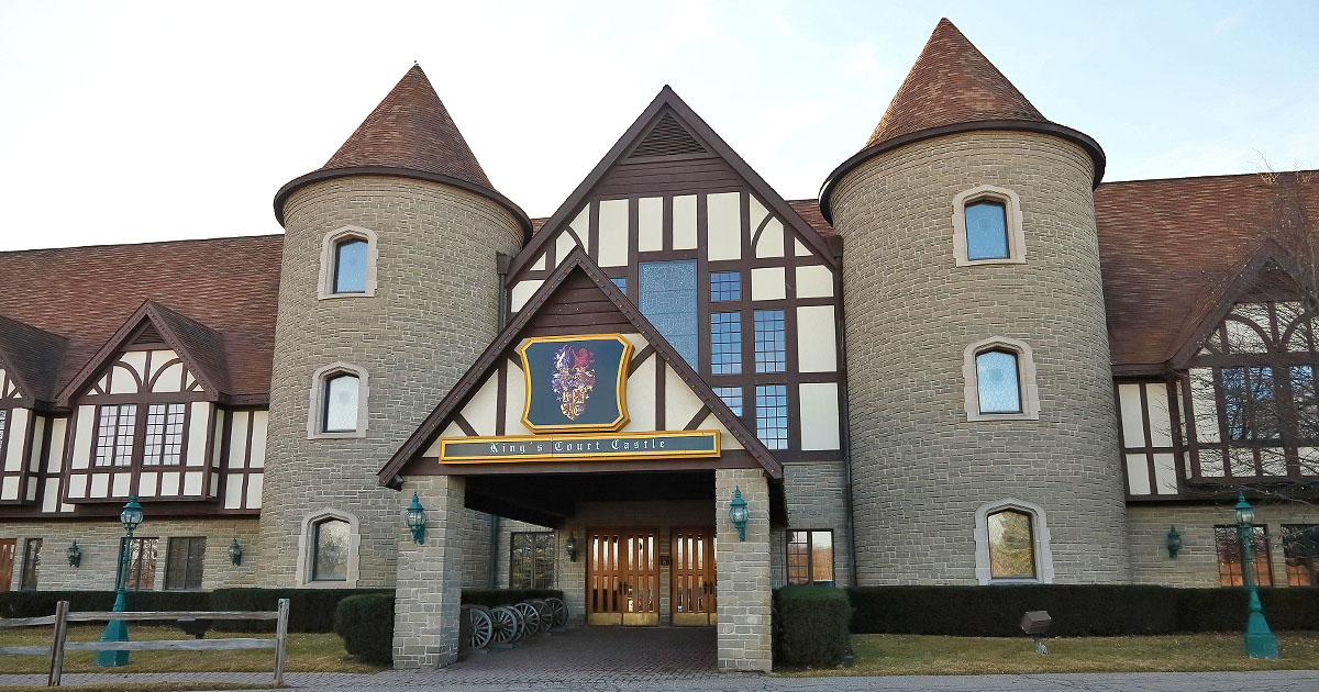 This Stunning Castle In Michigan Will Make You Feel Like You’re In A ...