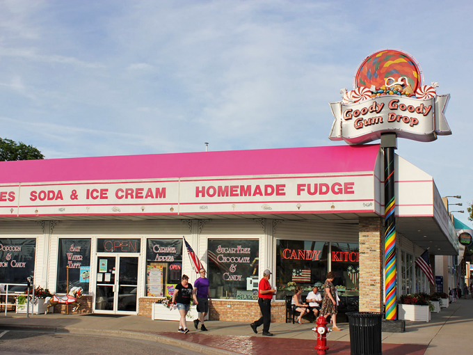 sweetest road trip wisconsin 4