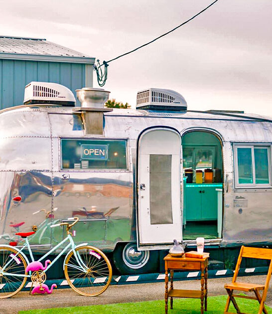 vintage airstream cafe illinois ftr