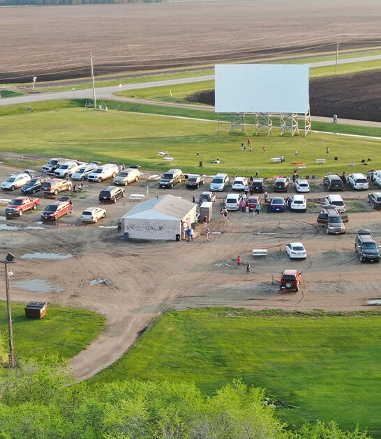 vintage outdoor cinema minnesota ftr