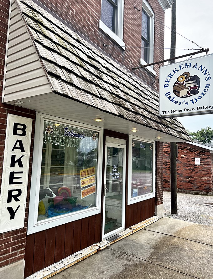 The iconic storefront beckons with its vintage charm – a humble exterior that belies the extraordinary treats waiting inside.