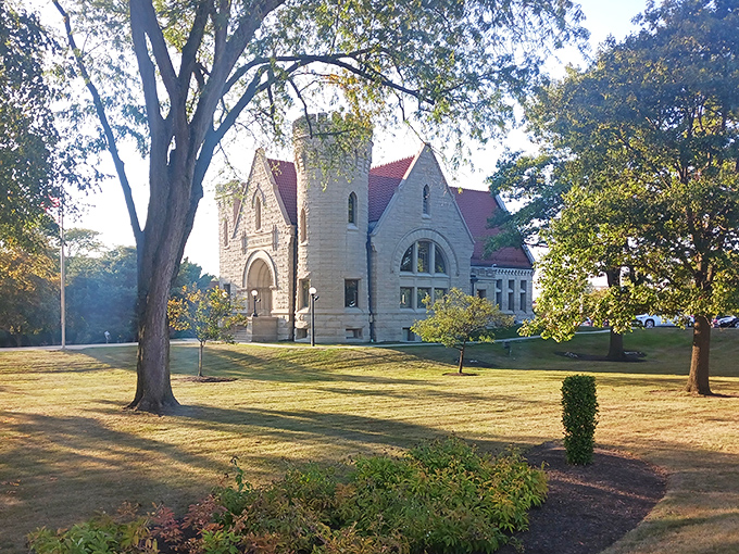 A fairytale castle or a library? The Brumback's stunning limestone exterior and red-tiled roof make it Ohio's most photogenic book repository.
