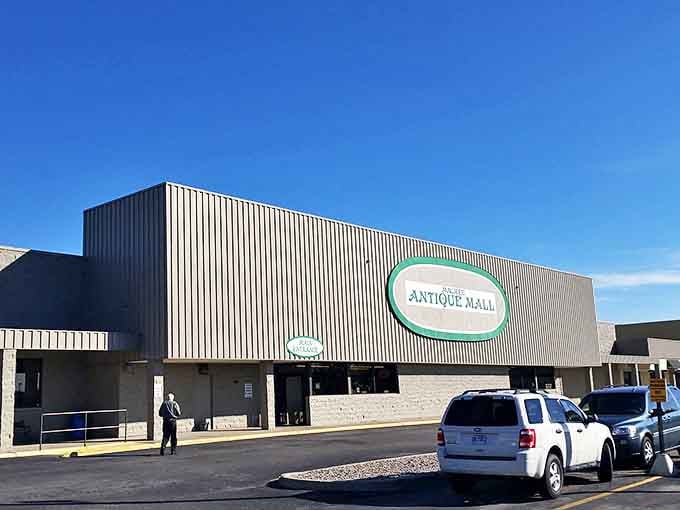 The unassuming exterior of Maumee Antique Mall hides a treasure trove within &ndash; like finding a pearl inside an ordinary-looking oyster.