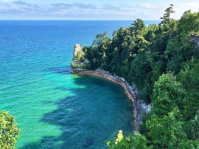 Miners Castle Trail: Where nature's artistry meets Michigan wilderness &ndash; a pathway promising adventures beyond your wildest travel dreams.