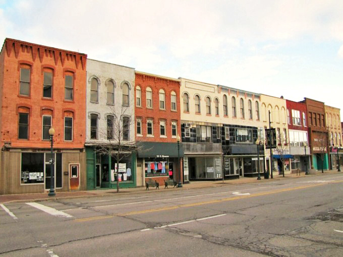 Monroe's historic downtown showcases beautiful 19th-century architecture that tells stories of Michigan's rich past and enduring character.