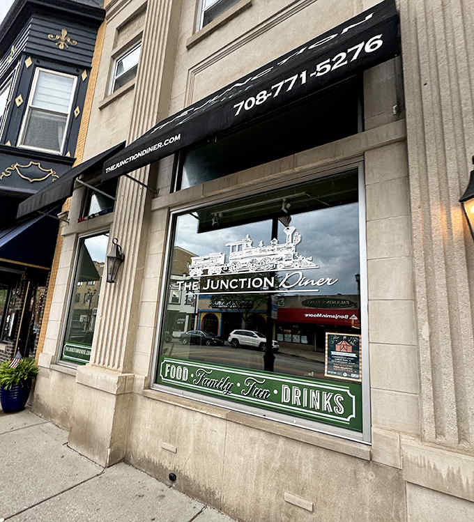 The storefront promises trains and good eats, which is basically the perfect combination for anyone with a pulse and an appetite.