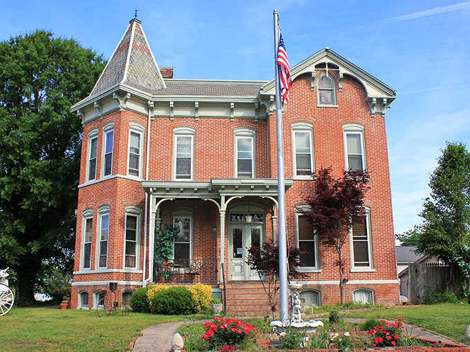 This stunning Victorian mansion looks like it wandered off a movie set and decided Metropolis was home.