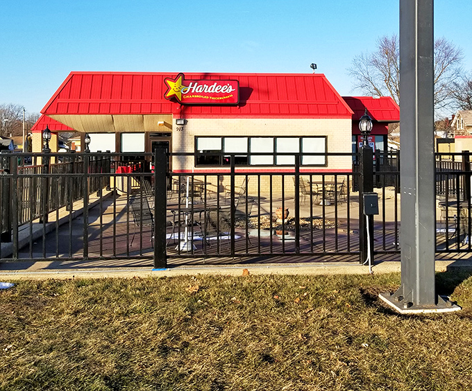 Hardee's outdoor patio offers a casual spot to refuel during your Galesburg adventures, proving comfort food has its place in any travel itinerary.