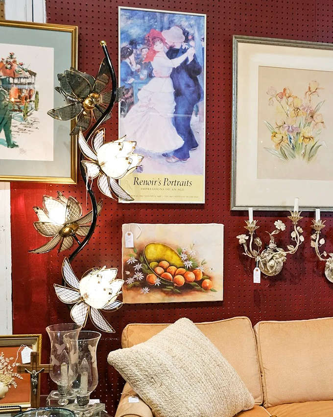 Charming animal-themed planters and decorative items bring a touch of whimsy to home d&eacute;cor &ndash; that fox mug is practically begging to hold your morning coffee.