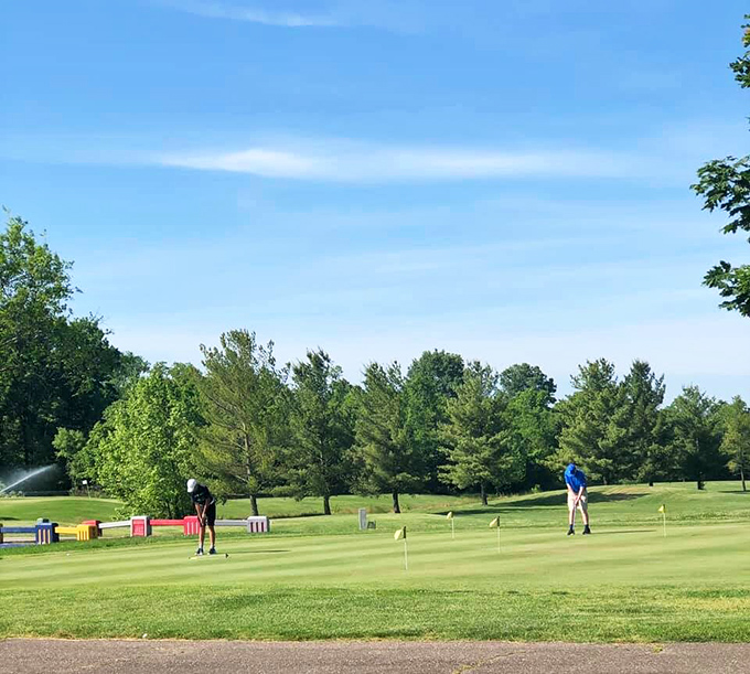 Cliffside Golf Course offers more than just a challenging game &ndash; it delivers panoramic views that might distract you from your swing but will certainly feed your soul.