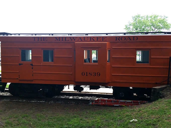 A surprising railroad relic stands as testament to Illinois history, adding unexpected charm to this tropical-themed park.