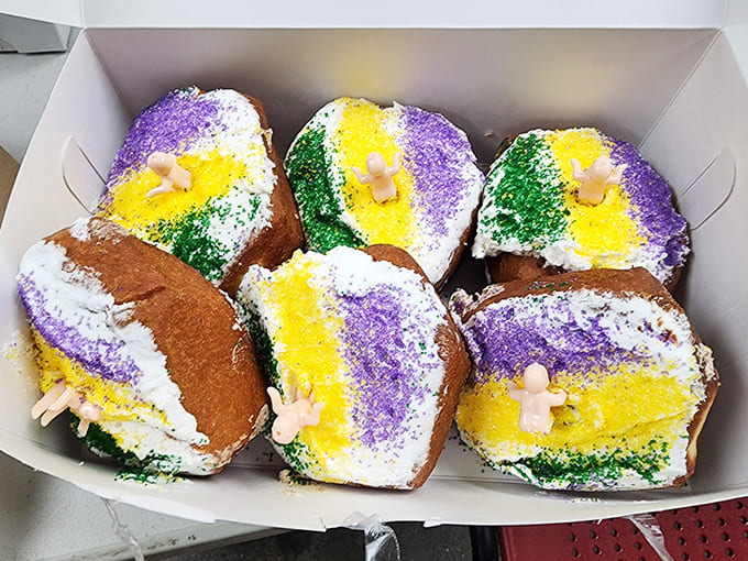 King Cake donuts bring Mardi Gras vibes to Michigan, proving that good times and great pastries know no geographical boundaries.