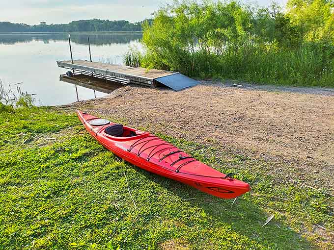 Adventure awaits with this cherry-red kayak, your ticket to exploring Lake Maria's hidden coves and reflective waters at your own peaceful pace.