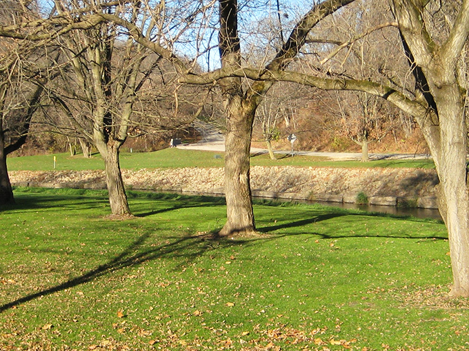 Tranquil park grounds invite picnickers and daydreamers to spread out a blanket and forget about deadlines for a while.