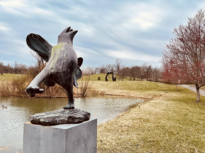 A bird sculpture that's probably more aerodynamic than actual birds, proving that art doesn't always have to make scientific sense.