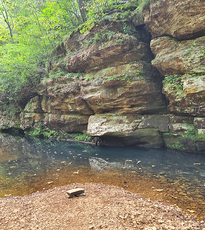 This natural swimming hole proves that Mother Nature designed the perfect pool long before humans started installing them in backyards.