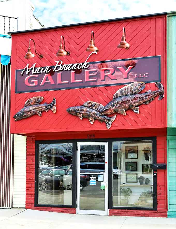 The Main Branch Gallery's vibrant red fa&ccedil;ade houses local artistic treasures inspired by northern Michigan's natural beauty.